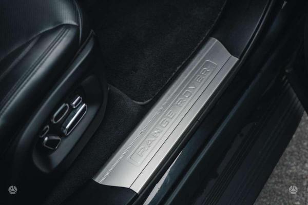 Melns Land Rover Range Rover Sport 2014 Viļņa, ar dzinēja tilpumu 4.37 L un nobraukumu 195 tūkst. km par 12000 €, foto 9 vietnē AUTOMOTO.COM.LV