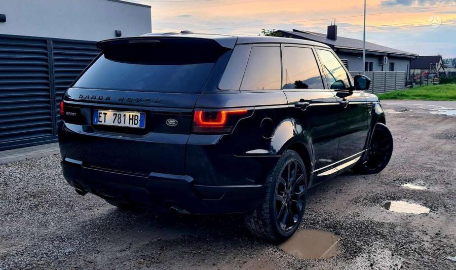 Melns Land Rover Range Rover Sport 2014 Kauņa, ar dzinēja tilpumu 2.99 L un nobraukumu 286 tūkst. km par 14750 €, foto 6 vietnē AUTOMOTO.COM.LV