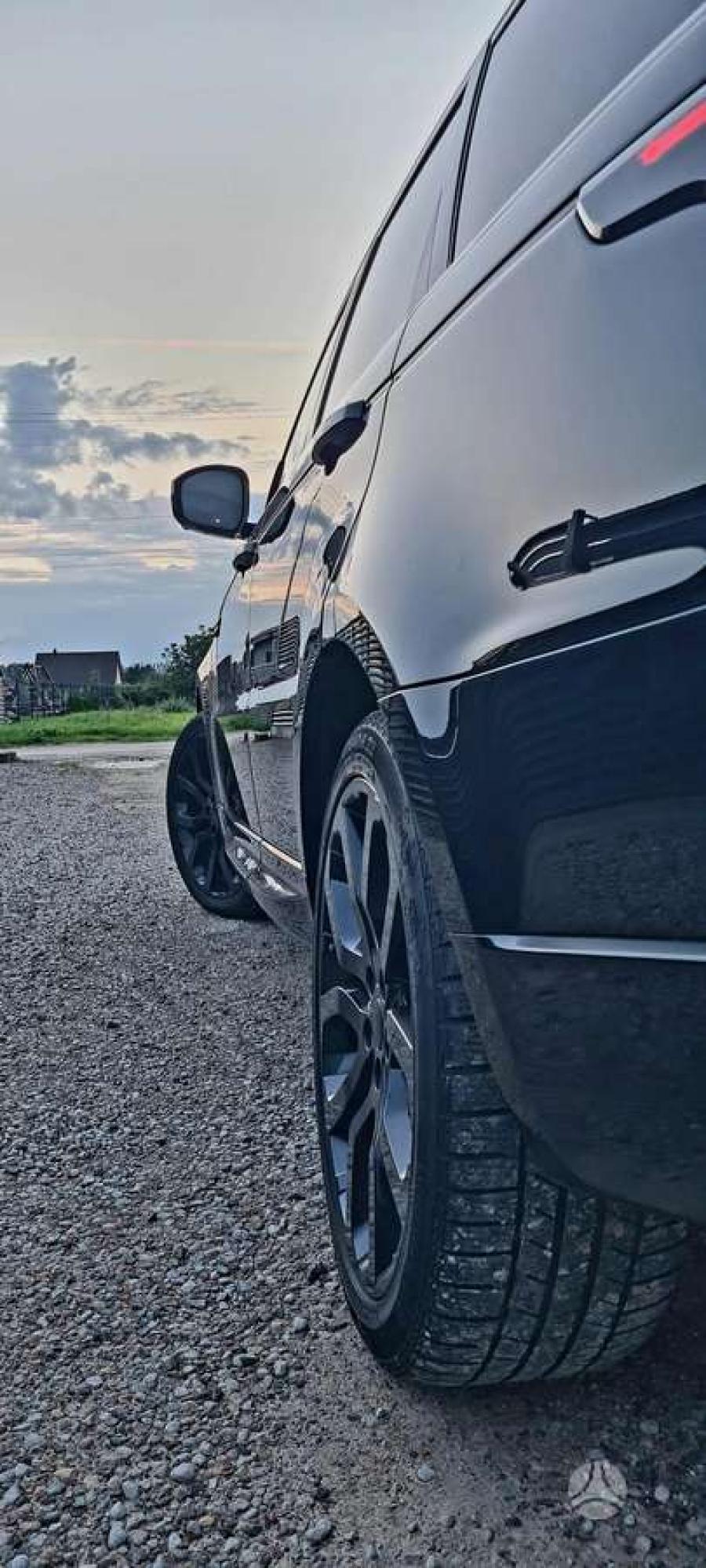 Melns Land Rover Range Rover Sport 2014 Kauņa, ar dzinēja tilpumu 2.99 L un nobraukumu 286 tūkst. km par 14750 €, foto 11 vietnē AUTOMOTO.COM.LV