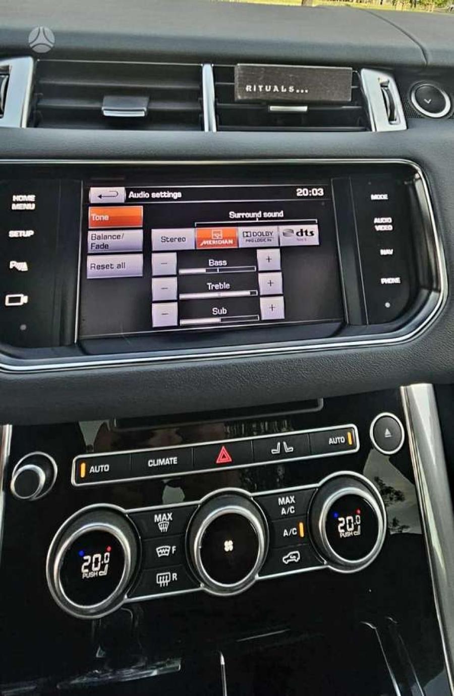 Melns Land Rover Range Rover Sport 2014 Kauņa, ar dzinēja tilpumu 2.99 L un nobraukumu 286 tūkst. km par 14750 €, foto 34 vietnē AUTOMOTO.COM.LV