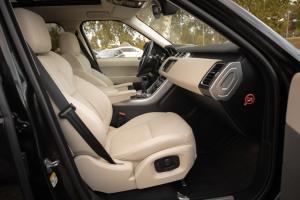 Melns Land Rover Range Rover Sport 2015 Rīga, ar dzinēja tilpumu 3.00 L un nobraukumu 122 tūkst. km par 23500 €, foto 19 vietnē AUTOMOTO.COM.LV
