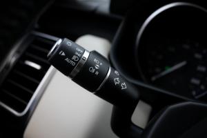 Melns Land Rover Range Rover Sport 2015 Rīga, ar dzinēja tilpumu 3.00 L un nobraukumu 122 tūkst. km par 23500 €, foto 31 vietnē AUTOMOTO.COM.LV