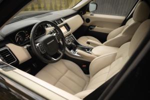 Melns Land Rover Range Rover Sport 2015 Rīga, ar dzinēja tilpumu 3.00 L un nobraukumu 122 tūkst. km par 23500 €, foto 38 vietnē AUTOMOTO.COM.LV
