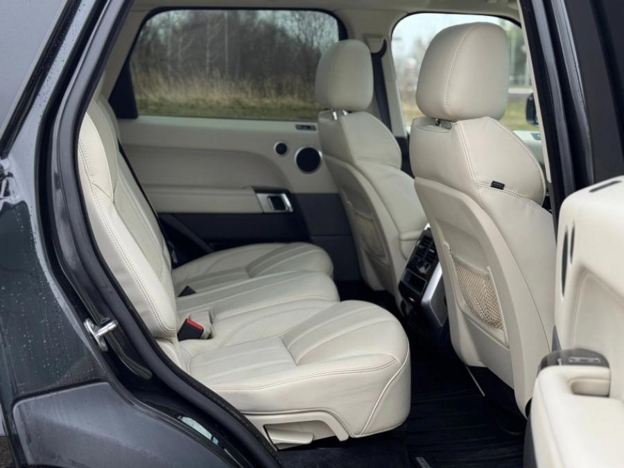 Melns Land Rover Range Rover Sport 2015 Rīga, ar dzinēja tilpumu 3.00 L un nobraukumu 122 tūkst. km par 23500 €, foto 50 vietnē AUTOMOTO.COM.LV