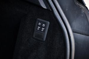 Melns Land Rover Range Rover Sport 2015 Rīga, ar dzinēja tilpumu 3.00 L un nobraukumu 122 tūkst. km par 23500 €, foto 55 vietnē AUTOMOTO.COM.LV