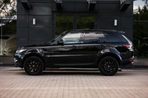 Melns Land Rover Range Rover Sport 2015 Rīga, ar dzinēja tilpumu 3.00 L un nobraukumu 122 tūkst. km par 23500 €, foto 61 vietnē AUTOMOTO.COM.LV
