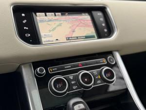 Melns Land Rover Range Rover Sport 2015 Rīga, ar dzinēja tilpumu 3.00 L un nobraukumu 122 tūkst. km par 23500 €, foto 66 vietnē AUTOMOTO.COM.LV