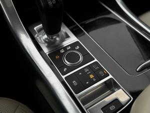 Melns Land Rover Range Rover Sport 2015 Rīga, ar dzinēja tilpumu 3.00 L un nobraukumu 122 tūkst. km par 23500 €, foto 68 vietnē AUTOMOTO.COM.LV