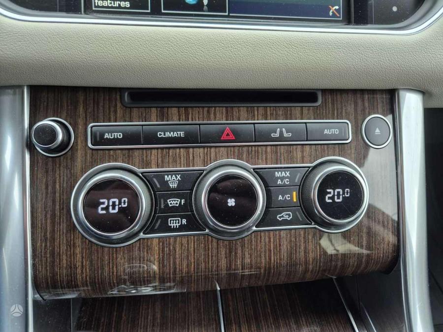 Melns Land Rover Range Rover Sport 2015 Viļņa, ar dzinēja tilpumu 2.99 L un nobraukumu 164 tūkst. km par 12900 €, foto 16 vietnē AUTOMOTO.COM.LV