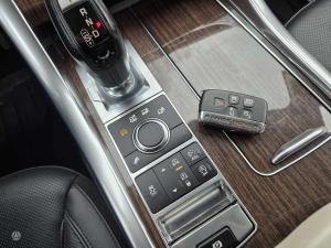 Melns Land Rover Range Rover Sport 2015 Viļņa, ar dzinēja tilpumu 2.99 L un nobraukumu 164 tūkst. km par 12900 €, foto 18 vietnē AUTOMOTO.COM.LV