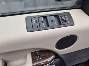 Melns Land Rover Range Rover Sport 2015 Viļņa, ar dzinēja tilpumu 2.99 L un nobraukumu 164 tūkst. km par 12900 €, foto 19 vietnē AUTOMOTO.COM.LV
