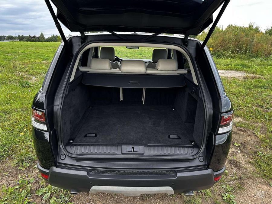Melns Land Rover Range Rover Sport 2015 Viļņa, ar dzinēja tilpumu 2.99 L un nobraukumu 270 tūkst. km par 18000 €, foto 13 vietnē AUTOMOTO.COM.LV