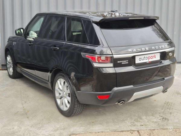 Melns Land Rover Range Rover Sport 2015 Viļņa, ar dzinēja tilpumu 2.99 L un nobraukumu 164 tūkst. km par 12900 €, foto 5 vietnē AUTOMOTO.COM.LV