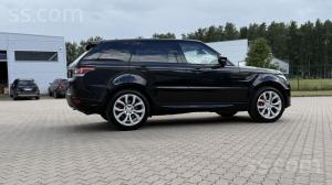 Black Land Rover Range Rover Sport 2015 in Riga, with an engine capacity of 3.00 L and mileage of 228 thousand km for 19850 €, photo 3 on AUTOMOTO.COM.LV