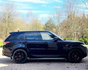 Black Land Rover Range Rover Sport 2016 in Liepaja, with an engine capacity of 3.00 L and mileage of 214 thousand km for 18750 €, photo 4 on AUTOMOTO.COM.LV