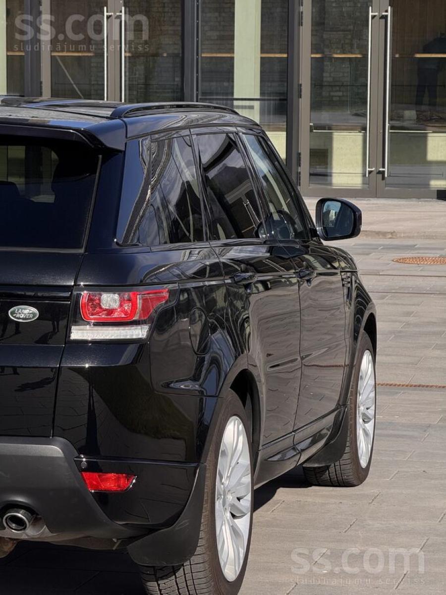 Melns Land Rover Range Rover Sport 2016 Ogre, ar dzinēja tilpumu 3.00 L un nobraukumu 147 tūkst. km par 19500 €, foto 5 vietnē AUTOMOTO.COM.LV