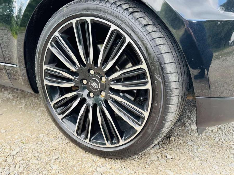 Melns Land Rover Range Rover Sport 2016 Šauļi, ar dzinēja tilpumu 4.40 L un nobraukumu 165 tūkst. km par 18500 €, foto 24 vietnē AUTOMOTO.COM.LV