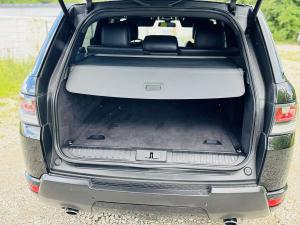 Melns Land Rover Range Rover Sport 2016 Šauļi, ar dzinēja tilpumu 4.40 L un nobraukumu 165 tūkst. km par 18500 €, foto 25 vietnē AUTOMOTO.COM.LV