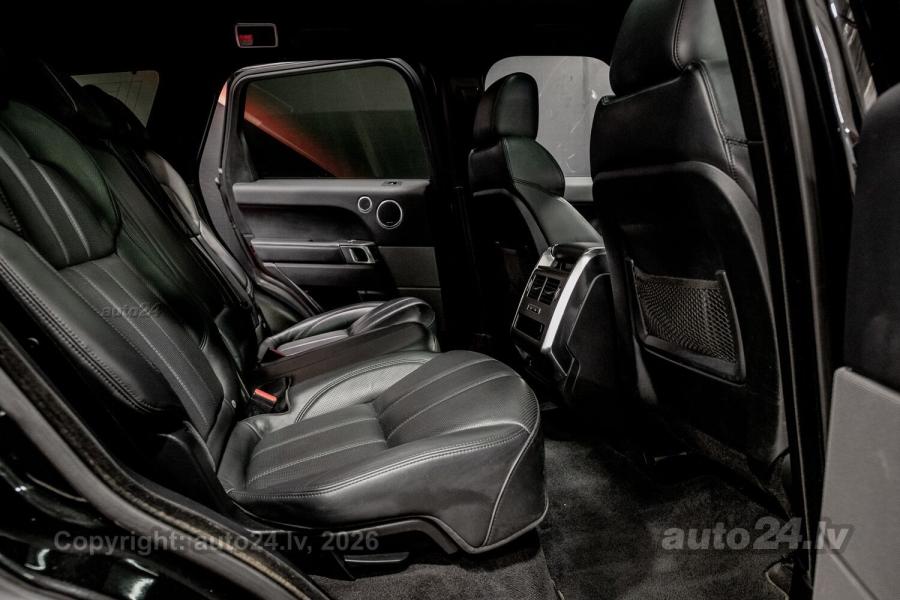 Black Land Rover Range Rover Sport 2017 in Parnu, with an engine capacity of 3.00 L and mileage of 208 thousand km for 23990 €, photo 17 on AUTOMOTO.COM.LV