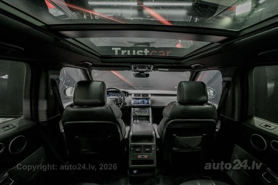 Black Land Rover Range Rover Sport 2017 in Parnu, with an engine capacity of 3.00 L and mileage of 208 thousand km for 23990 €, photo 22 on AUTOMOTO.COM.LV