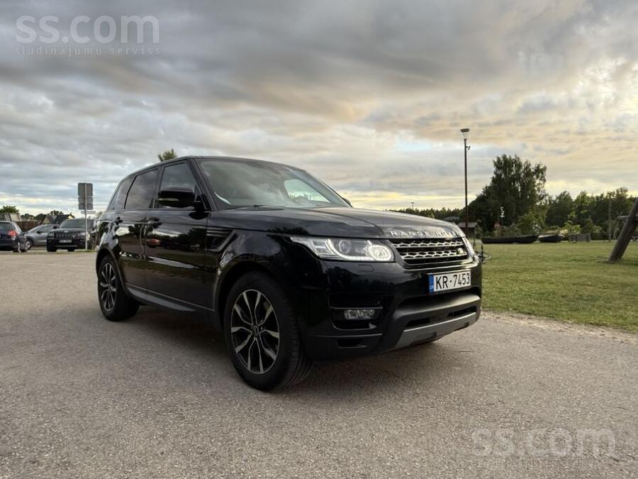 Black Land Rover Range Rover Sport 2017 in Riga, with an engine capacity of 3.00 L and mileage of 116 thousand km for 23500 €, photo 4 on AUTOMOTO.COM.LV