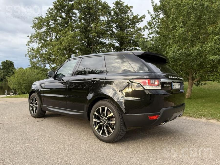Black Land Rover Range Rover Sport 2017 in Riga, with an engine capacity of 3.00 L and mileage of 116 thousand km for 23500 €, photo 6 on AUTOMOTO.COM.LV
