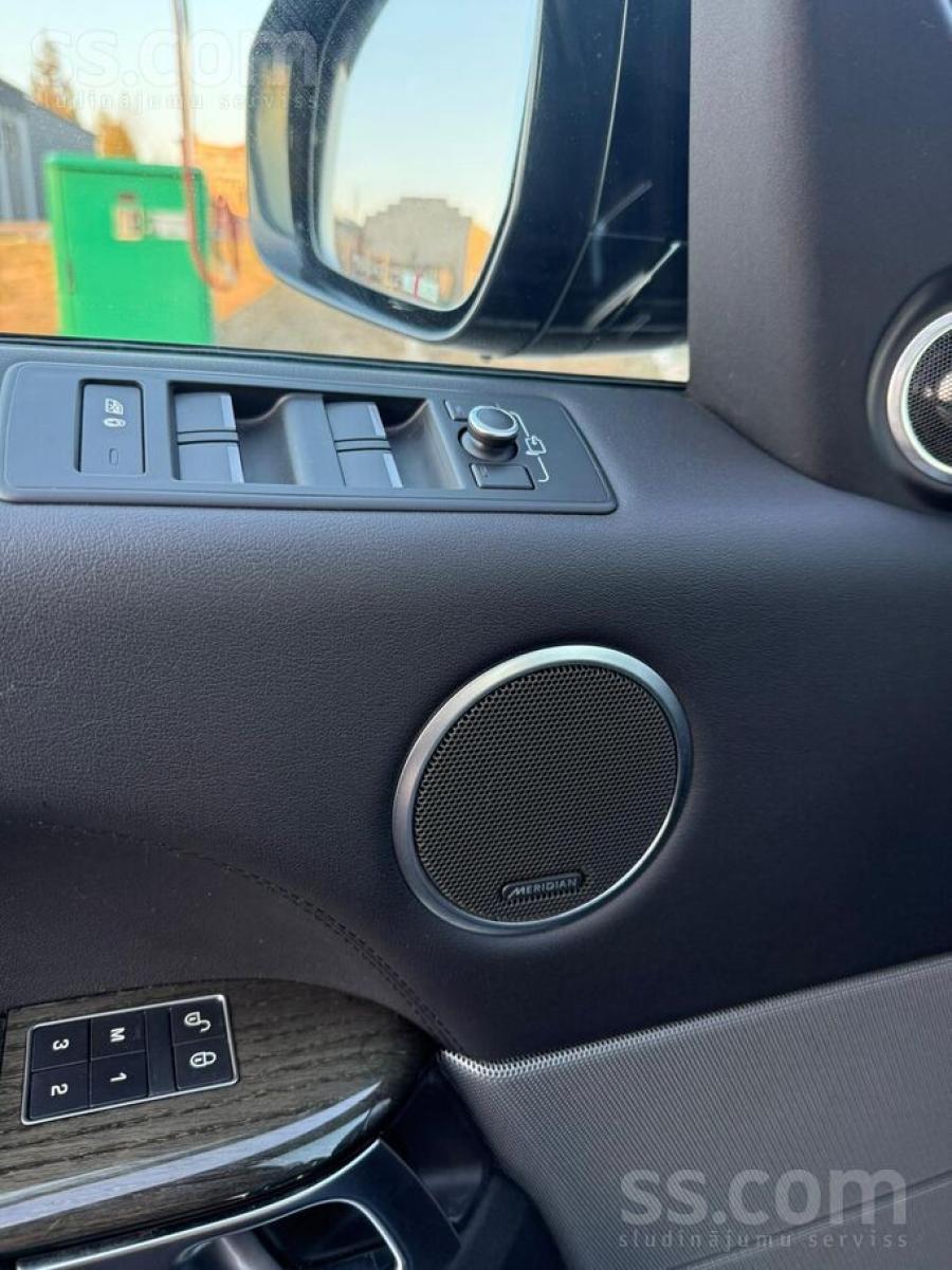 Melns Land Rover Range Rover Sport 2017 Rīga, ar dzinēja tilpumu 2.00 L un nobraukumu 0 tūkst. km par 21700 €, foto 8 vietnē AUTOMOTO.COM.LV