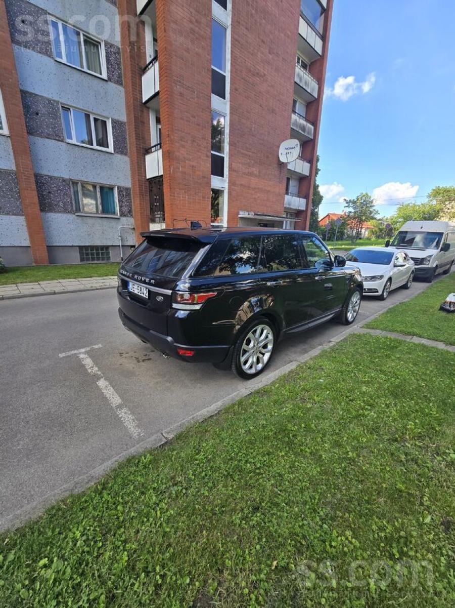 Black Land Rover Range Rover Sport 2017 in Riga, with an engine capacity of 3.00 L and mileage of 165 thousand km for 21000 €, photo 8 on AUTOMOTO.COM.LV