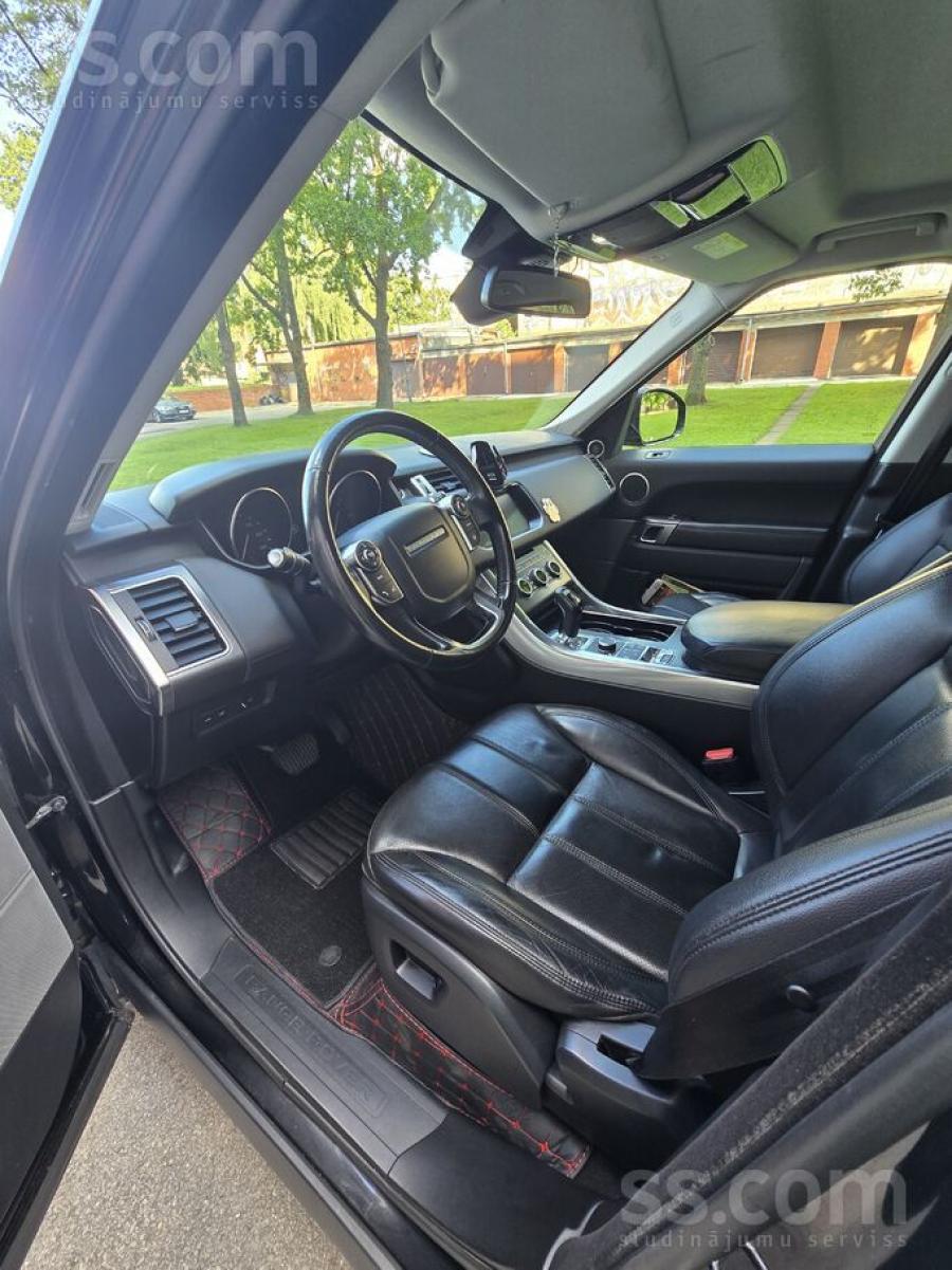 Black Land Rover Range Rover Sport 2017 in Riga, with an engine capacity of 3.00 L and mileage of 165 thousand km for 21000 €, photo 17 on AUTOMOTO.COM.LV