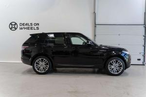 Black Land Rover Range Rover Sport 2017 in Vilnius, with an engine capacity of 2.99 L and mileage of 104 thousand km for 22500 €, photo 4 on AUTOMOTO.COM.LV