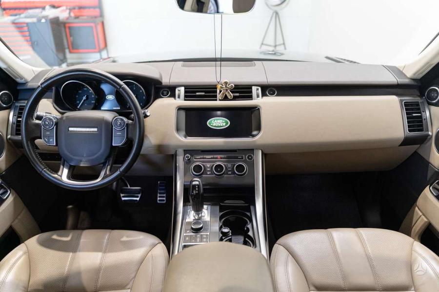 Black Land Rover Range Rover Sport 2017 in Vilnius, with an engine capacity of 2.99 L and mileage of 104 thousand km for 22500 €, photo 16 on AUTOMOTO.COM.LV