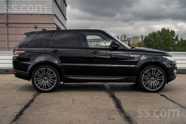 Black Land Rover Range Rover Sport 2017 in Riga, with an engine capacity of 3.00 L and mileage of 257 thousand km for 18990 €, photo 8 on AUTOMOTO.COM.LV
