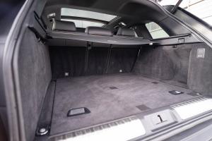 Melns Land Rover Range Rover Sport 2017 Rīga, ar dzinēja tilpumu 3.00 L un nobraukumu 257 tūkst. km par 18990 €, foto 31 vietnē AUTOMOTO.COM.LV