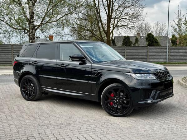 Black Land Rover Range Rover Sport 2018 in Jelgava, with an engine capacity of 4.40 L and mileage of 181 thousand km for 37900 €, photo 2 on AUTOMOTO.COM.LV