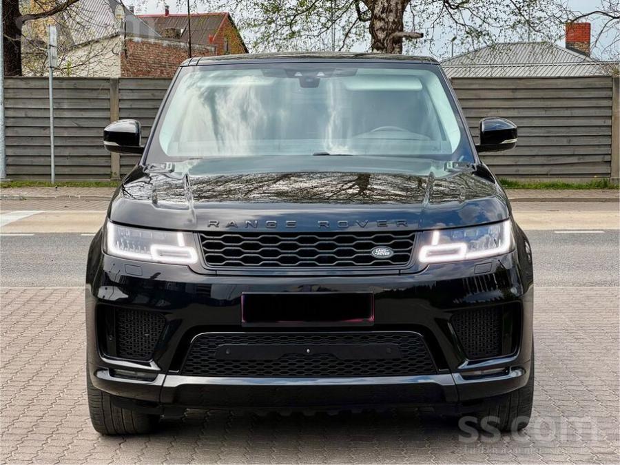 Black Land Rover Range Rover Sport 2018 in Jelgava, with an engine capacity of 4.40 L and mileage of 181 thousand km for 37900 €, photo 8 on AUTOMOTO.COM.LV