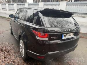 Black Land Rover Range Rover Sport 2018 in Riga, with an engine capacity of 3.00 L and mileage of 95 thousand km for 23950 €, photo 4 on AUTOMOTO.COM.LV