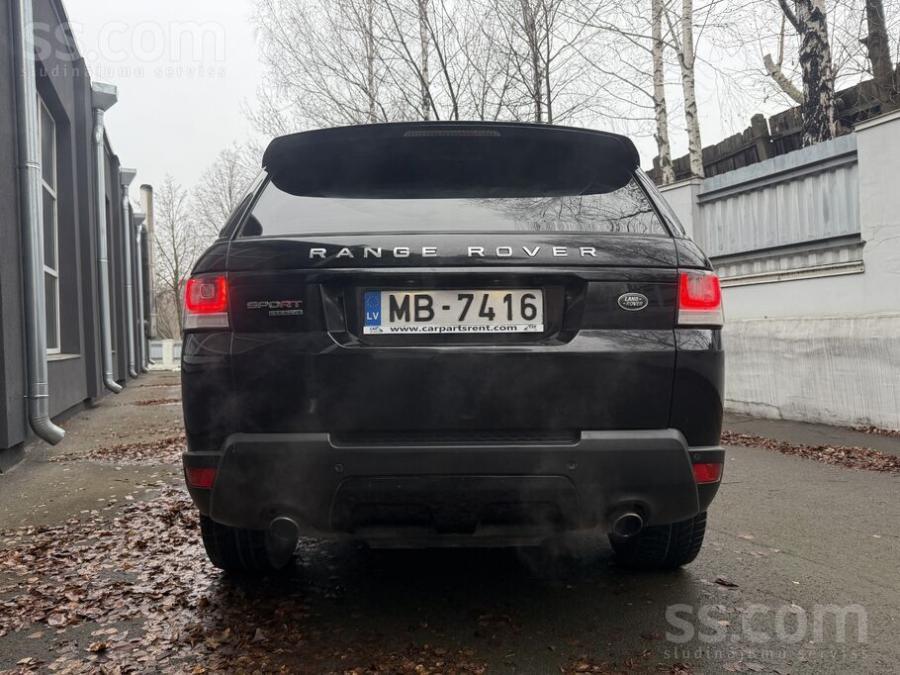 Black Land Rover Range Rover Sport 2018 in Riga, with an engine capacity of 3.00 L and mileage of 95 thousand km for 23950 €, photo 9 on AUTOMOTO.COM.LV
