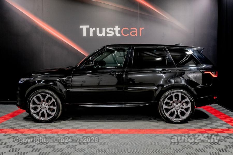 Black Land Rover Range Rover Sport 2018 in Parnu, with an engine capacity of 3.00 L and mileage of 145 thousand km for 31500 €, photo 5 on AUTOMOTO.COM.LV