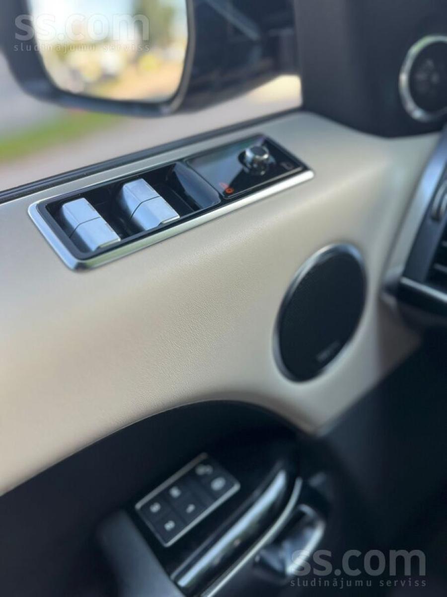Melns Land Rover Range Rover Sport 2018 Rīga, ar dzinēja tilpumu 3.00 L un nobraukumu 166 tūkst. km par 31800 €, foto 13 vietnē AUTOMOTO.COM.LV