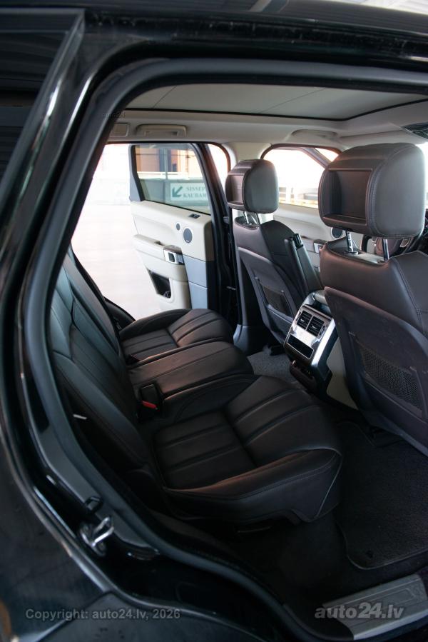 Black Land Rover Range Rover Sport 2018 in Tallinn, with an engine capacity of 3.00 L and mileage of 125 thousand km for 23370 €, photo 10 on AUTOMOTO.COM.LV