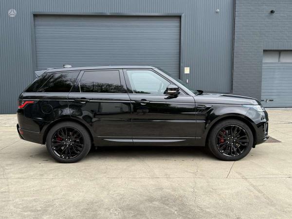 Melns Land Rover Range Rover Sport 2018 Viļņa, ar dzinēja tilpumu 2.00 L un nobraukumu 137 tūkst. km par 32670 €, foto 2 vietnē AUTOMOTO.COM.LV