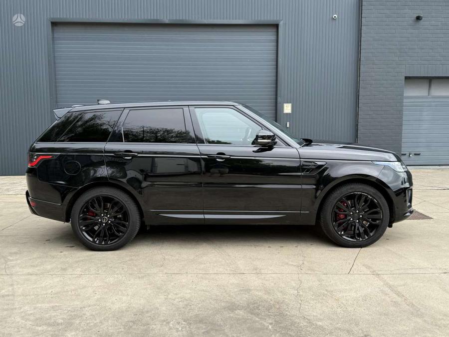 Melns Land Rover Range Rover Sport 2018 Viļņa, ar dzinēja tilpumu 2.00 L un nobraukumu 137 tūkst. km par 32670 €, foto 3 vietnē AUTOMOTO.COM.LV