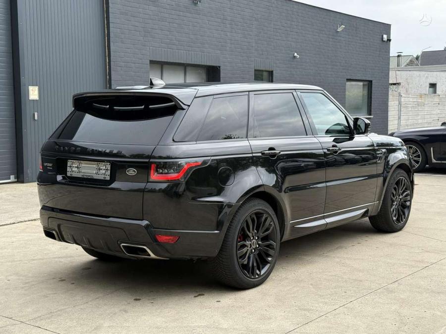 Melns Land Rover Range Rover Sport 2018 Viļņa, ar dzinēja tilpumu 2.00 L un nobraukumu 137 tūkst. km par 32670 €, foto 5 vietnē AUTOMOTO.COM.LV