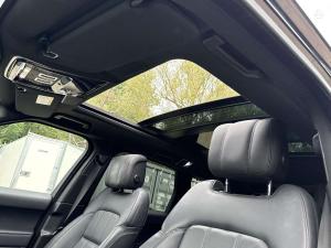 Melns Land Rover Range Rover Sport 2018 Viļņa, ar dzinēja tilpumu 2.00 L un nobraukumu 137 tūkst. km par 32670 €, foto 12 vietnē AUTOMOTO.COM.LV