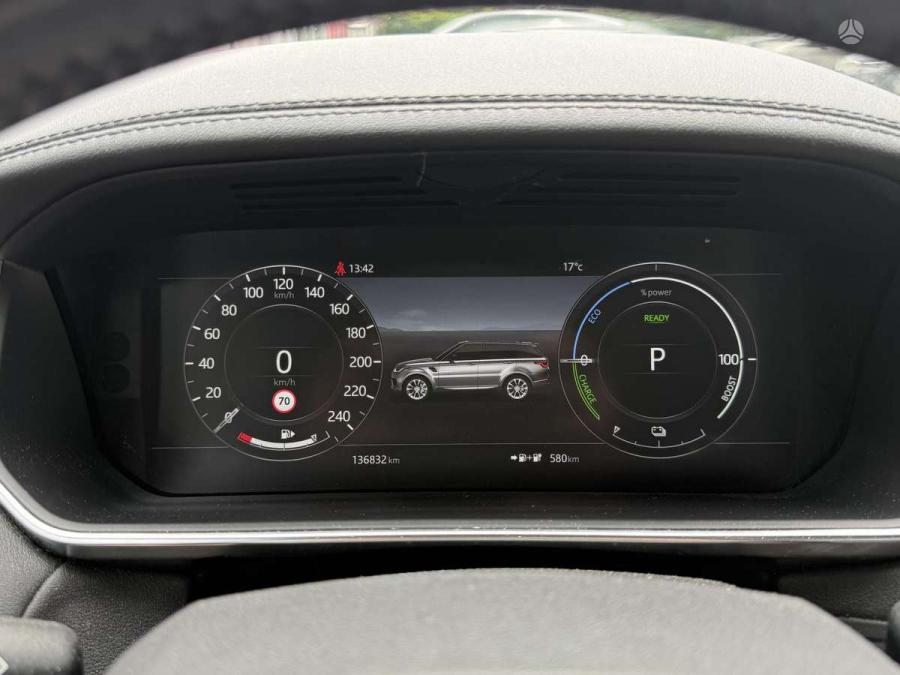 Melns Land Rover Range Rover Sport 2018 Viļņa, ar dzinēja tilpumu 2.00 L un nobraukumu 137 tūkst. km par 32670 €, foto 25 vietnē AUTOMOTO.COM.LV