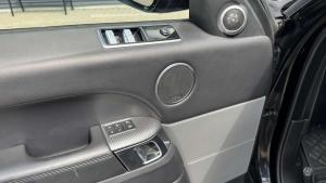 Melns Land Rover Range Rover Sport 2018 Viļņa, ar dzinēja tilpumu 4.37 L un nobraukumu 236 tūkst. km par 31990 €, foto 16 vietnē AUTOMOTO.COM.LV