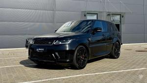 Black Land Rover Range Rover Sport 2018 in Vilnius, with an engine capacity of 2.00 L and mileage of 176 thousand km for 24990 €, photo  on AUTOMOTO.COM.LV