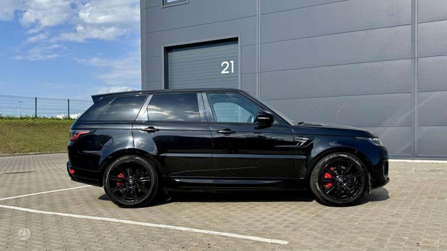 Black Land Rover Range Rover Sport 2018 in Vilnius, with an engine capacity of 2.00 L and mileage of 176 thousand km for 24990 €, photo 8 on AUTOMOTO.COM.LV