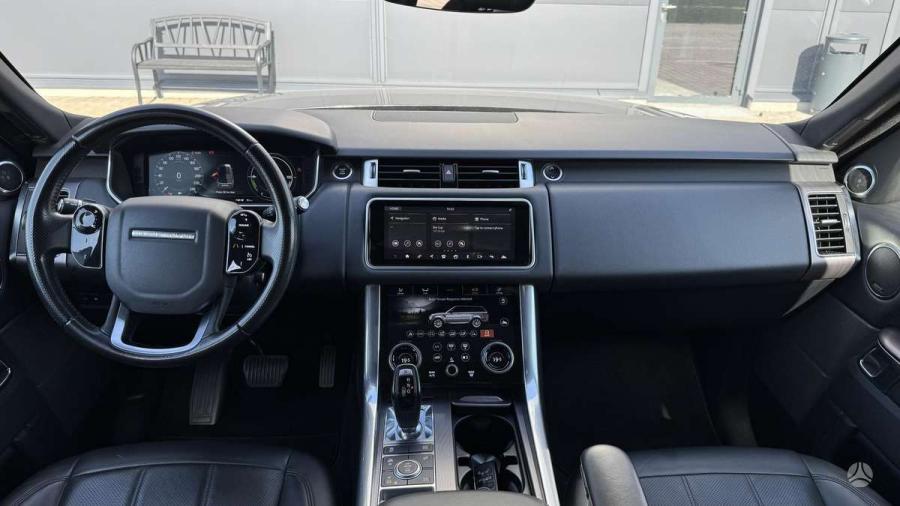 Black Land Rover Range Rover Sport 2018 in Vilnius, with an engine capacity of 2.00 L and mileage of 176 thousand km for 24990 €, photo 25 on AUTOMOTO.COM.LV