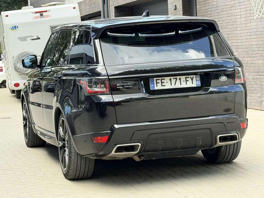 Melns Land Rover Range Rover Sport 2019 Viļņa, ar dzinēja tilpumu 2.00 L un nobraukumu 172 tūkst. km par 29990 €, foto 7 vietnē AUTOMOTO.COM.LV